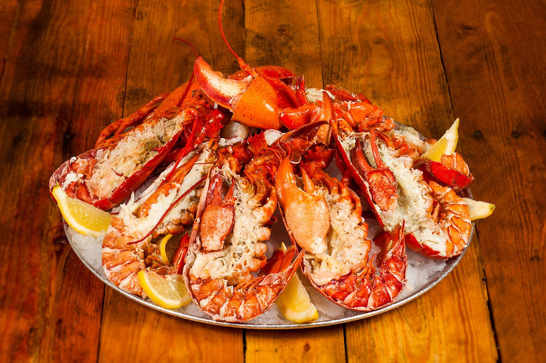 Homard du Québec vivant et frais cuit | Saison 2025 | Poissonnerie La Mer